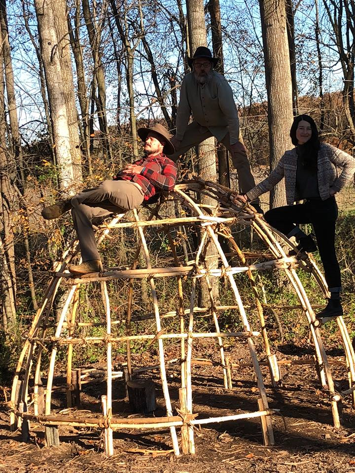 Craft Weaves Together a Community